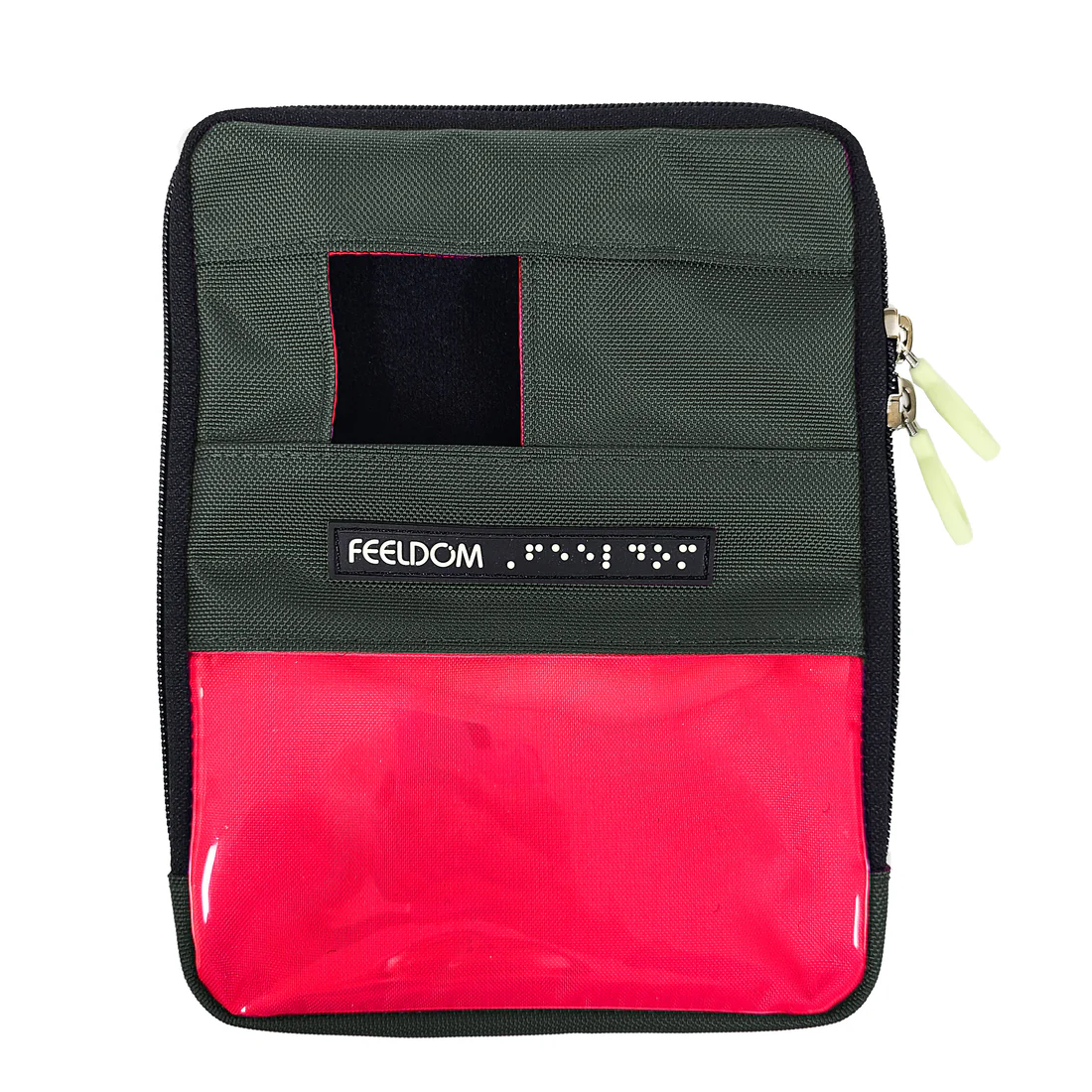 Hands-Free Navigation Pouch – NAVi-BADGE for Easy Wayfinding